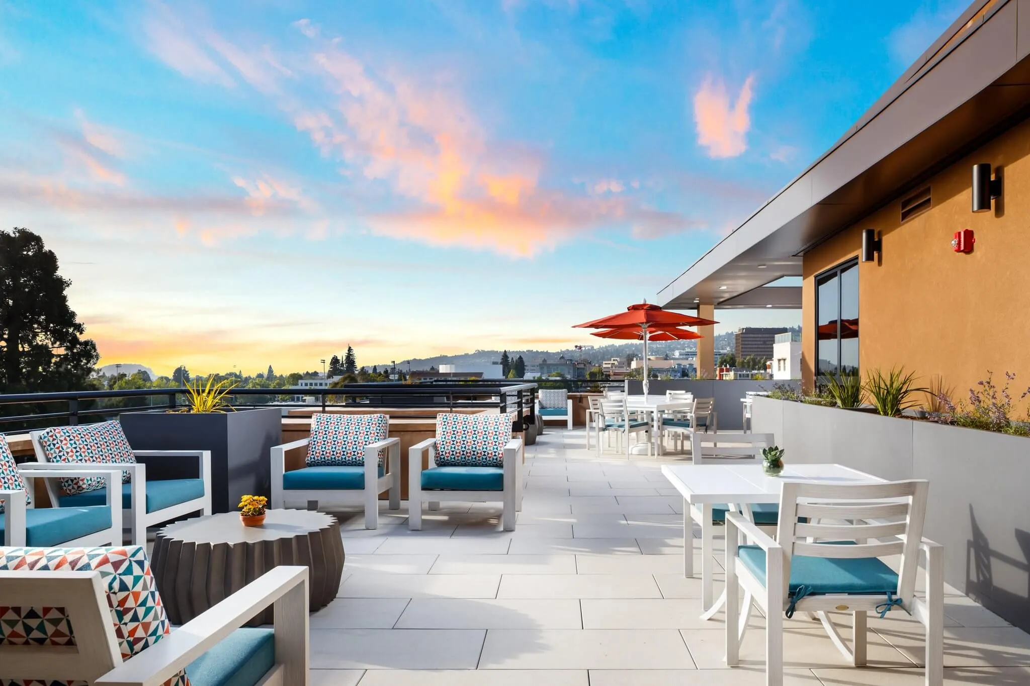 Memory Care in Berkeley | Evergreen at Ivy